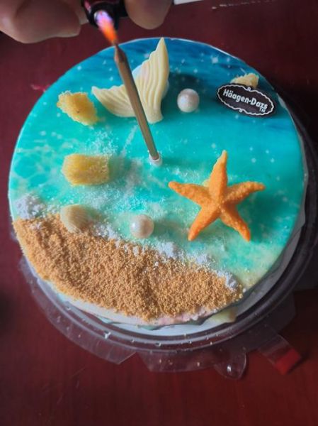 冰激凌蛋糕凉不凉_冰激凌蛋糕常温放多久会化-第1张图片-山城妙识