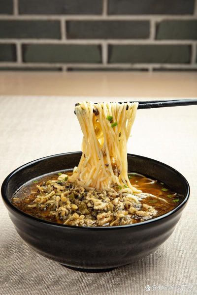 雪菜肉丝面热量_减肥能吃吗-第1张图片-山城妙识