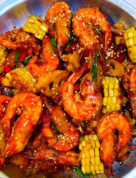 炸虾如何带壳炸的酥脆_带壳炸虾怎么做才脆-第2张图片-山城妙识