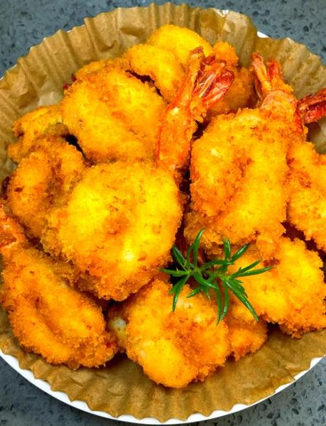 炸虾如何带壳炸的酥脆_带壳炸虾怎么做才脆-第3张图片-山城妙识