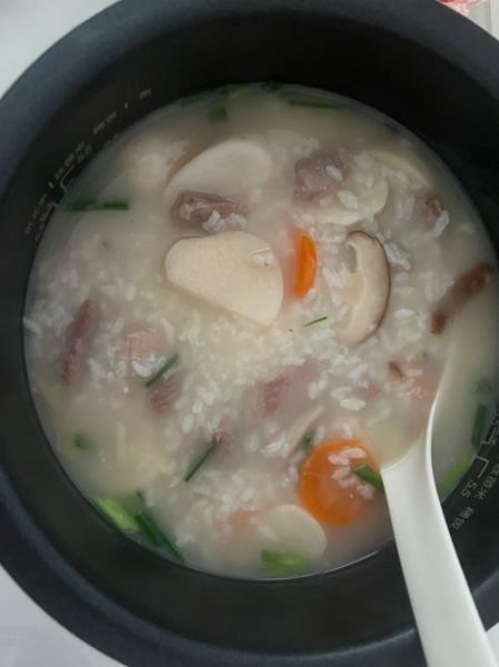 芋头咸粥怎么煮_芋头咸粥做法步骤-第2张图片-山城妙识