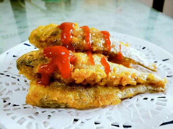 炸小黄鱼怎么做_炸小黄鱼酥脆不掉皮-第3张图片-山城妙识