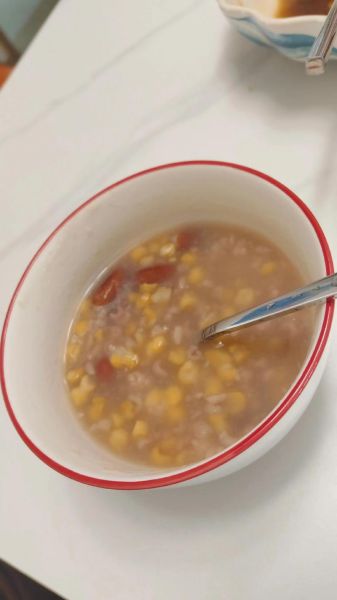 电饭锅煮八宝粥要多久_电饭锅八宝粥怎么煮不溢锅-第1张图片-山城妙识