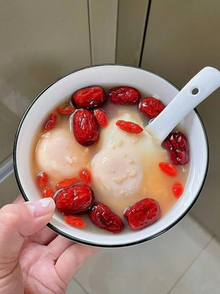 红糖鸡蛋水什么时候喝最好_经期能喝吗-第2张图片-山城妙识