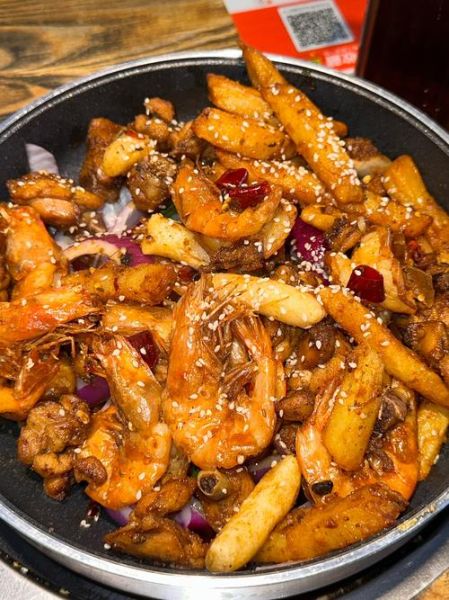 家常干锅虾怎么做好吃_干锅虾要不要先炸-第2张图片-山城妙识