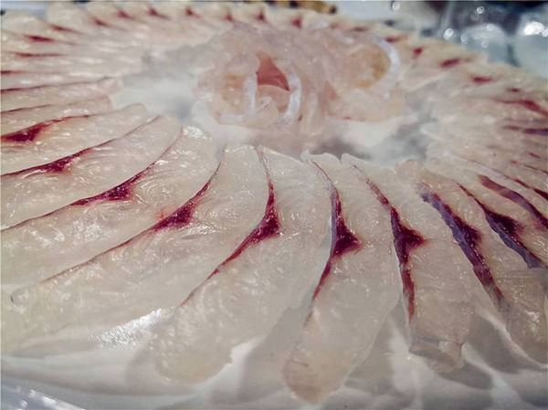 草鱼可以做生鱼片吗_草鱼生鱼片怎么做才安全-第2张图片-山城妙识