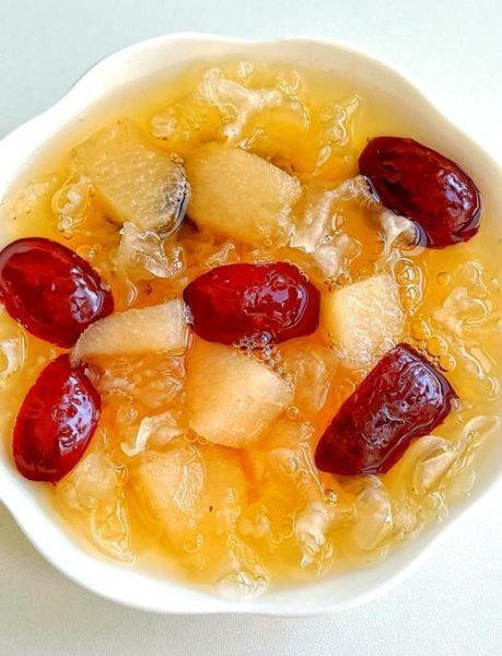 银耳雪梨怎么做_润肺止咳的做法-第1张图片-山城妙识