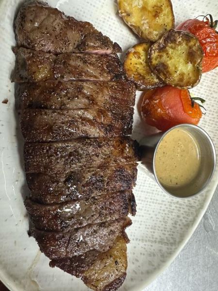 西冷牛排热量_西冷牛排减肥能吃吗-第1张图片-山城妙识