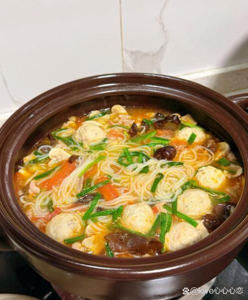 云南三鲜米线怎么做_正宗三鲜汤底配方-第3张图片-山城妙识