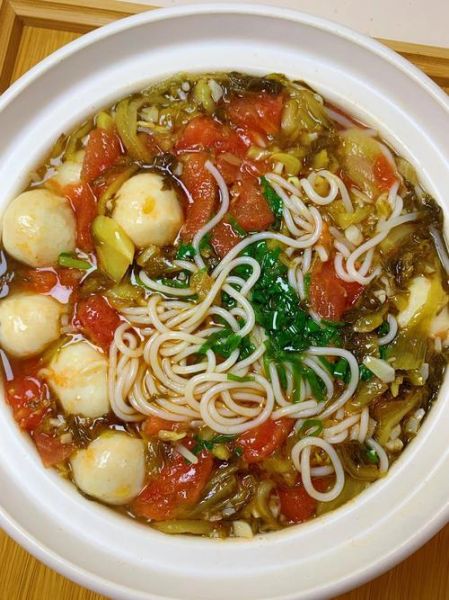 云南三鲜米线怎么做_正宗三鲜汤底配方-第2张图片-山城妙识