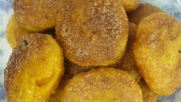 南瓜蛋糕怎么做_南瓜蛋糕需要烤多久-第1张图片-山城妙识