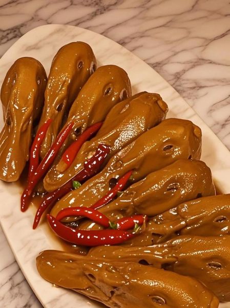 辣鸭头怎么做_辣鸭头最简单的做法-第3张图片-山城妙识