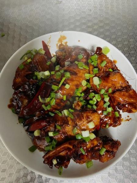 啤酒鸡翅怎么做好吃_啤酒鸡翅的做法步骤-第2张图片-山城妙识