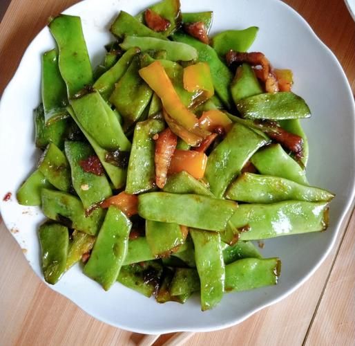 干煸云豆怎么做好吃_干煸云豆用焯水吗-第1张图片-山城妙识