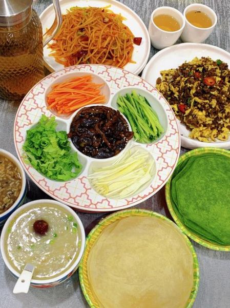 正宗春饼配菜有哪些_春饼配菜怎么搭配-第2张图片-山城妙识