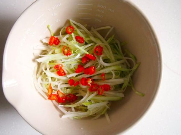 苤蓝怎么腌制好吃_苤蓝腌制方法大全-第3张图片-山城妙识 苤蓝怎么腌制好吃_苤蓝腌制方法大全-第3张图片-山城妙识