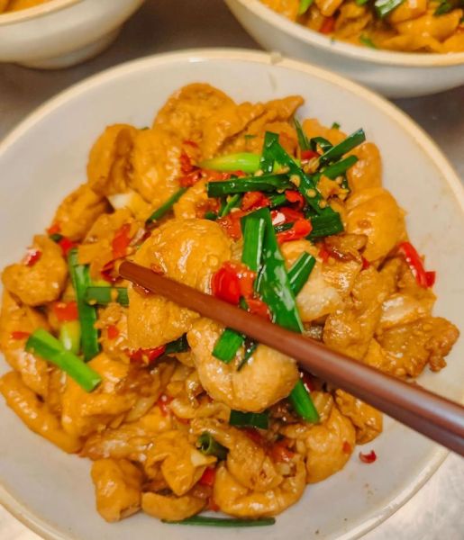 油豆腐烧肉热量高吗_油豆腐烧肉营养价值-第1张图片-山城妙识