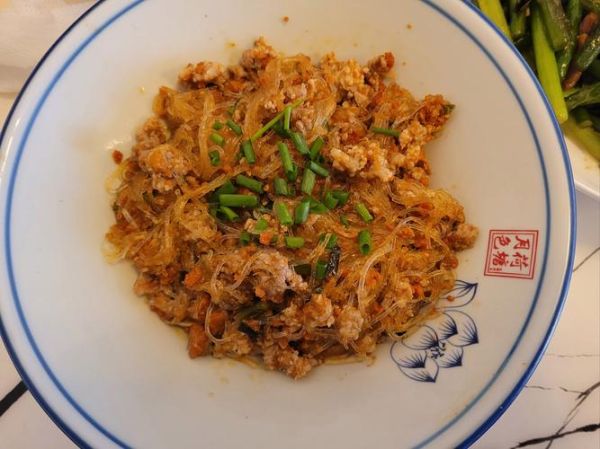 炒蟹粉怎么做_炒蟹粉需要哪些材料-第1张图片-山城妙识 炒蟹粉怎么做_炒蟹粉需要哪些材料-第1张图片-山城妙识