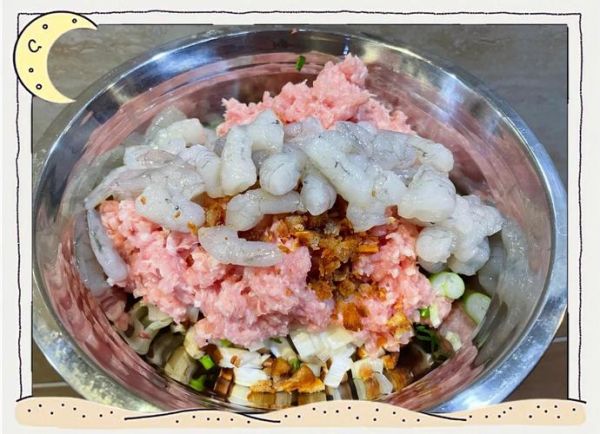 虾仁饺子馅怎么做_虾仁饺子馅怎么调才鲜嫩-第2张图片-山城妙识 虾仁饺子馅怎么做_虾仁饺子馅怎么调才鲜嫩-第2张图片-山城妙识
