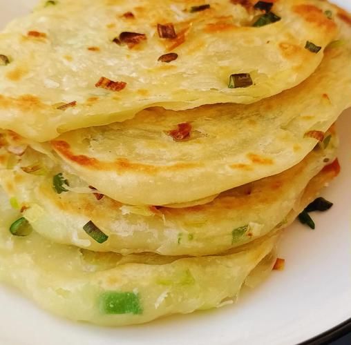 烙葱花饼又软又好吃的方法_为什么烙的葱花饼总是硬-第1张图片-山城妙识