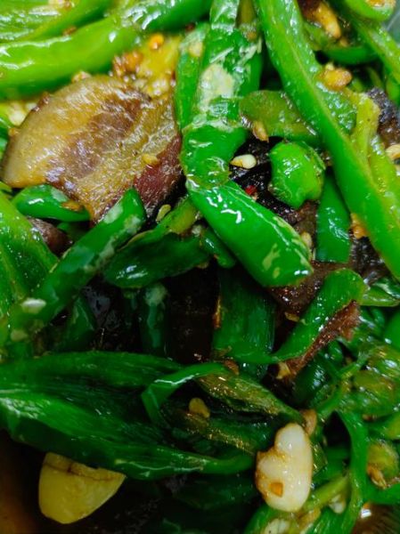 青椒回锅肉怎么做_王刚回锅肉配方-第3张图片-山城妙识