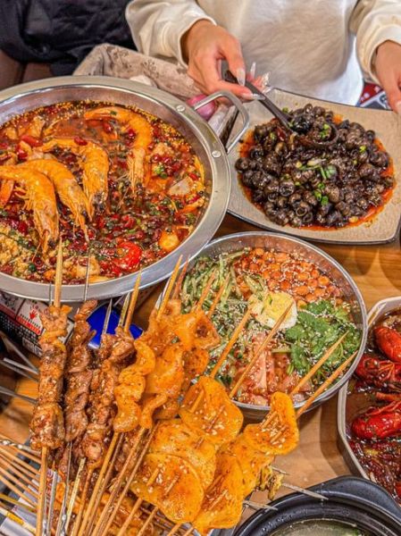 夜宵还是宵夜_哪个说法更正宗-第2张图片-山城妙识