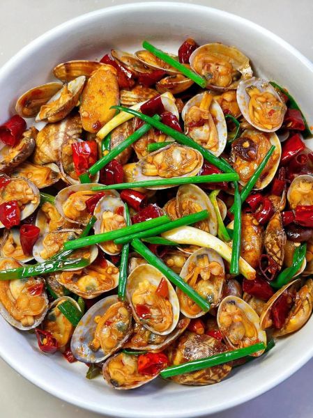 爆炒花甲肉的做法_川味花甲怎么炒才够辣够鲜-第1张图片-山城妙识