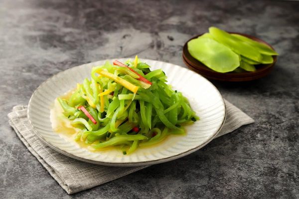 清炒芦笋怎么炒好吃_清炒芦笋需要焯水吗-第2张图片-山城妙识