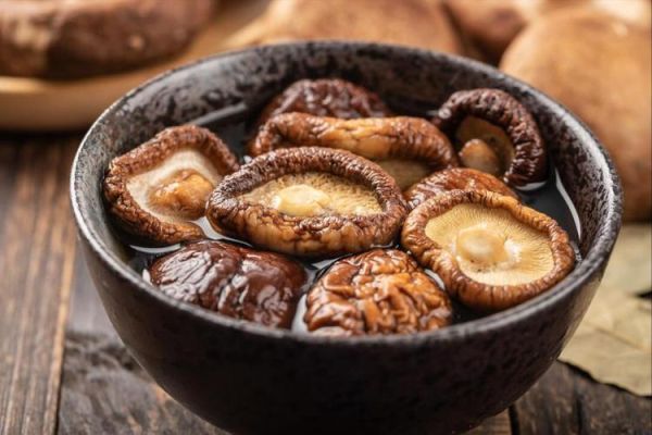 干香菇怎么泡发_干香菇泡多久才软-第3张图片-山城妙识 干香菇怎么泡发_干香菇泡多久才软-第3张图片-山城妙识