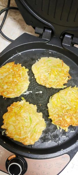 南瓜疙瘩汤怎么做_疙瘩汤疙瘩怎么和面-第3张图片-山城妙识