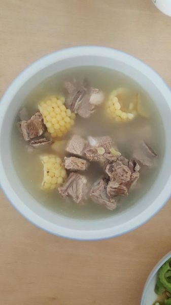 玉米排骨汤高清图片怎么拍_玉米排骨汤高清图哪里找-第1张图片-山城妙识