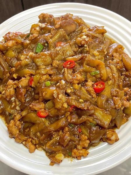 红烧肉末茄子怎么做_家常茄子肉末做法-第1张图片-山城妙识 红烧肉末茄子怎么做_家常茄子肉末做法-第1张图片-山城妙识