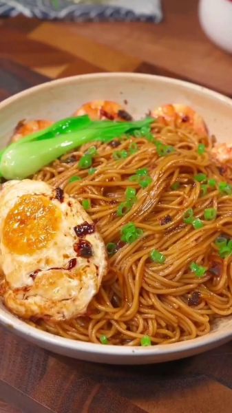 葱油拌面图片高清_葱油拌面怎么做好吃-第2张图片-山城妙识