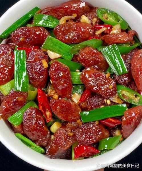 甜味腊肠怎么炒好吃_甜味腊肠炒什么配菜最香-第1张图片-山城妙识