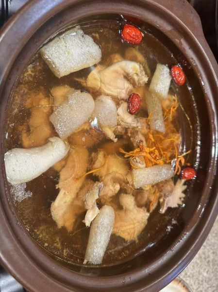 竹荪炖鸡汤什么时候放竹荪_竹荪下锅最佳时间-第3张图片-山城妙识