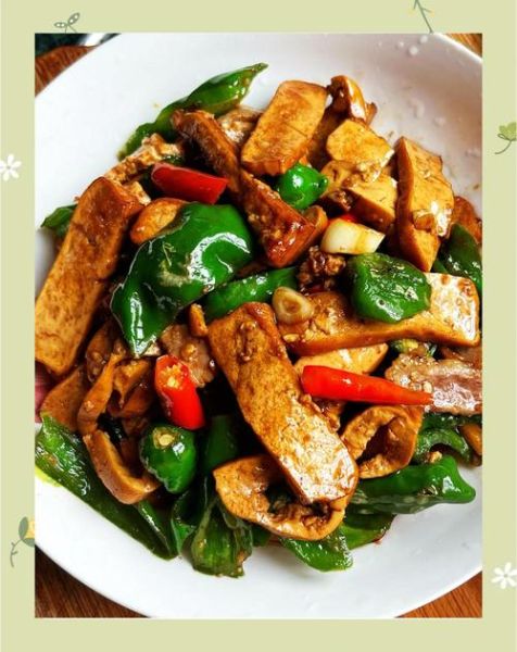 炒香干需要用热水焯吗_焯水技巧与口感秘诀-第1张图片-山城妙识