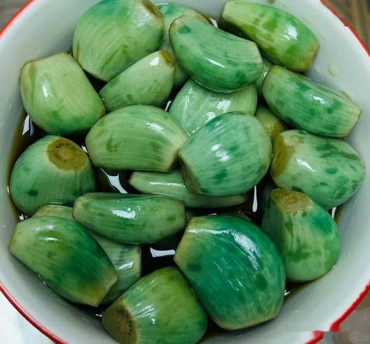腊八蒜24小时变绿怎么做_腊八蒜快速变绿技巧-第1张图片-山城妙识