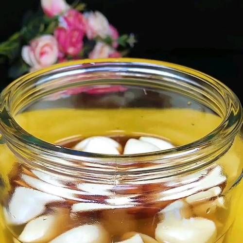 腊八蒜24小时变绿怎么做_腊八蒜快速变绿技巧-第2张图片-山城妙识