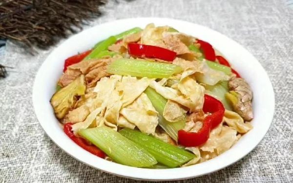 炒油豆皮怎么做好吃_家常做法大全-第2张图片-山城妙识