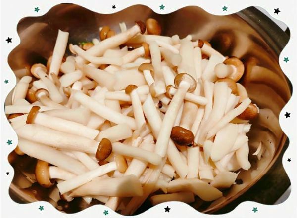 蟹味菇煮多久能熟_蟹味菇焯水几分钟-第2张图片-山城妙识