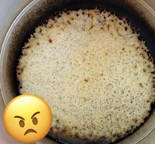 电饭煲做黑米饭要泡多久_黑米和水的比例是多少-第1张图片-山城妙识