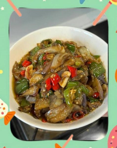 炒茄子不变黑的方法_茄子怎么炒才不黑-第3张图片-山城妙识