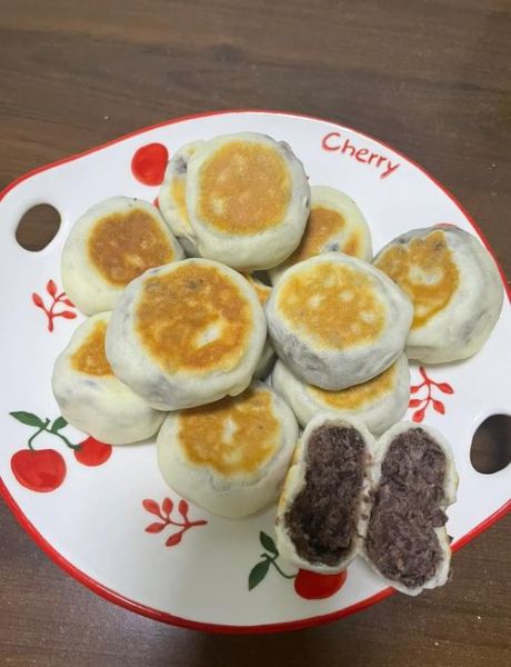 红豆饼怎么做_红豆饼的家常做法视频-第1张图片-山城妙识