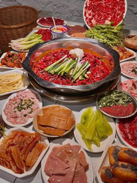 重庆火锅哪里最正宗_重庆火锅怎么吃才地道-第1张图片-山城妙识