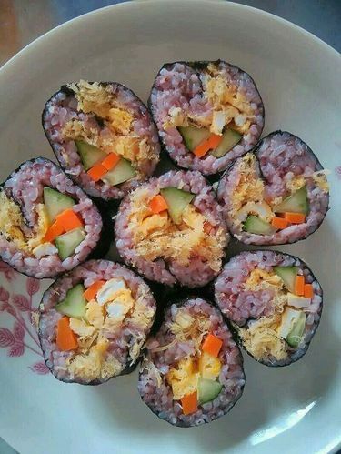 学做寿司作文500字_寿司作文怎么写-第2张图片-山城妙识