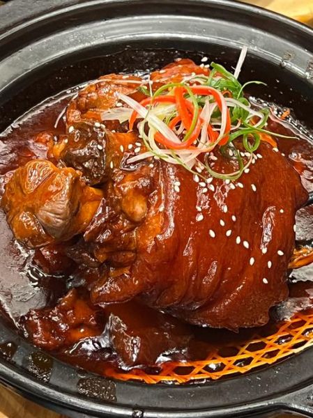 红烧蹄包肉怎么做_家常做法步骤详解-第1张图片-山城妙识