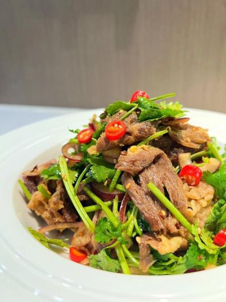香菜拌牛肉怎么做_香菜拌牛肉热量高吗-第2张图片-山城妙识
