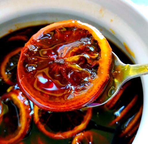 冰糖柠檬膏怎么做_冰糖柠檬膏的功效与禁忌-第1张图片-山城妙识