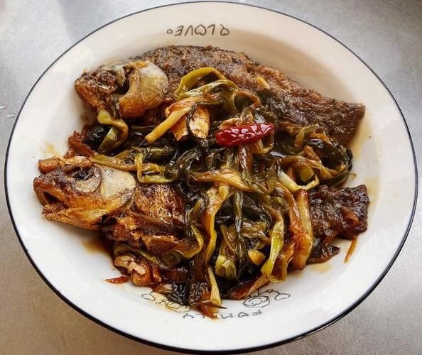 糖醋鲫鱼怎么做_糖醋鲫鱼的家常做法步骤-第1张图片-山城妙识 糖醋鲫鱼怎么做_糖醋鲫鱼的家常做法步骤-第1张图片-山城妙识