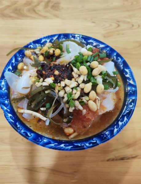 米豆腐的功效与作用_米豆腐能减肥吗-第2张图片-山城妙识